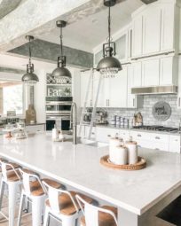 Breathtaking Kitchen Island Lighting Ideas You'll Immediately Want ...