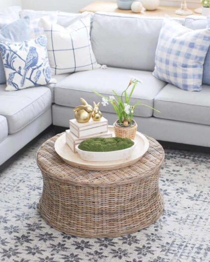Spring Coffee Table Decor Ideas That work All Year Round - Farmhousehub