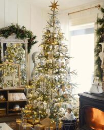 Rustic Christmas Tree Ideas for a Cozy Holiday - Farmhousehub