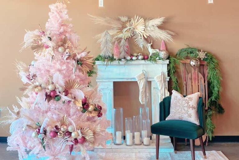 Easy Christmas Table Decorations And Settings For Holiday Cheer