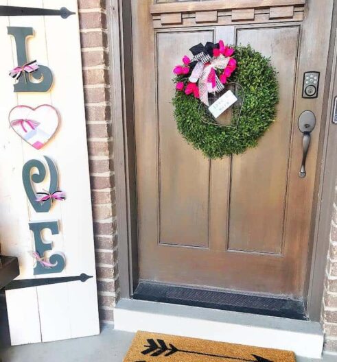 Unique Valentine Door Decorations You Haven't Seen Before - Farmhousehub