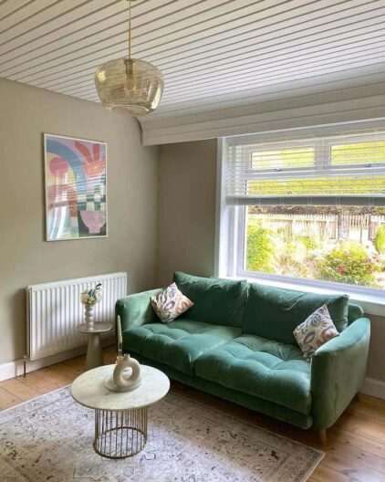 Tips for Styling a Green Couch in your Living Room - Farmhousehub