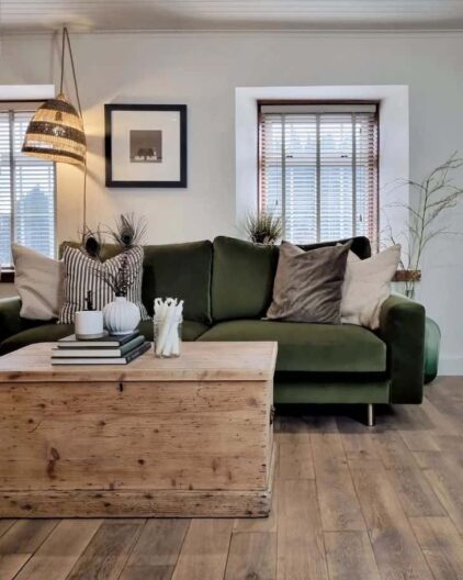 Tips for Styling a Green Couch in your Living Room - Farmhousehub