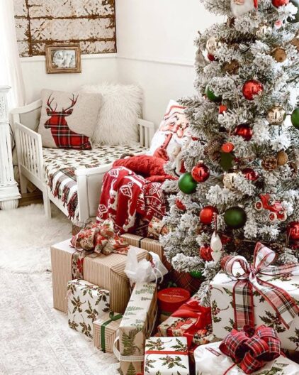 How to Achieve a Ralph Lauren Inspired Christmas at Home - Farmhousehub