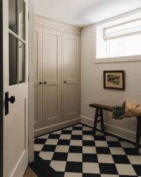 Checkerboard Floor Ideas for Every Room - Farmhousehub