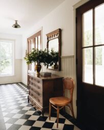 Checkerboard Floor Ideas for Every Room - Farmhousehub